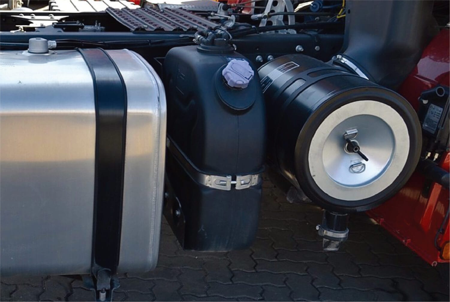 AdBlue/DEF Tank | KUS Americas, Inc.